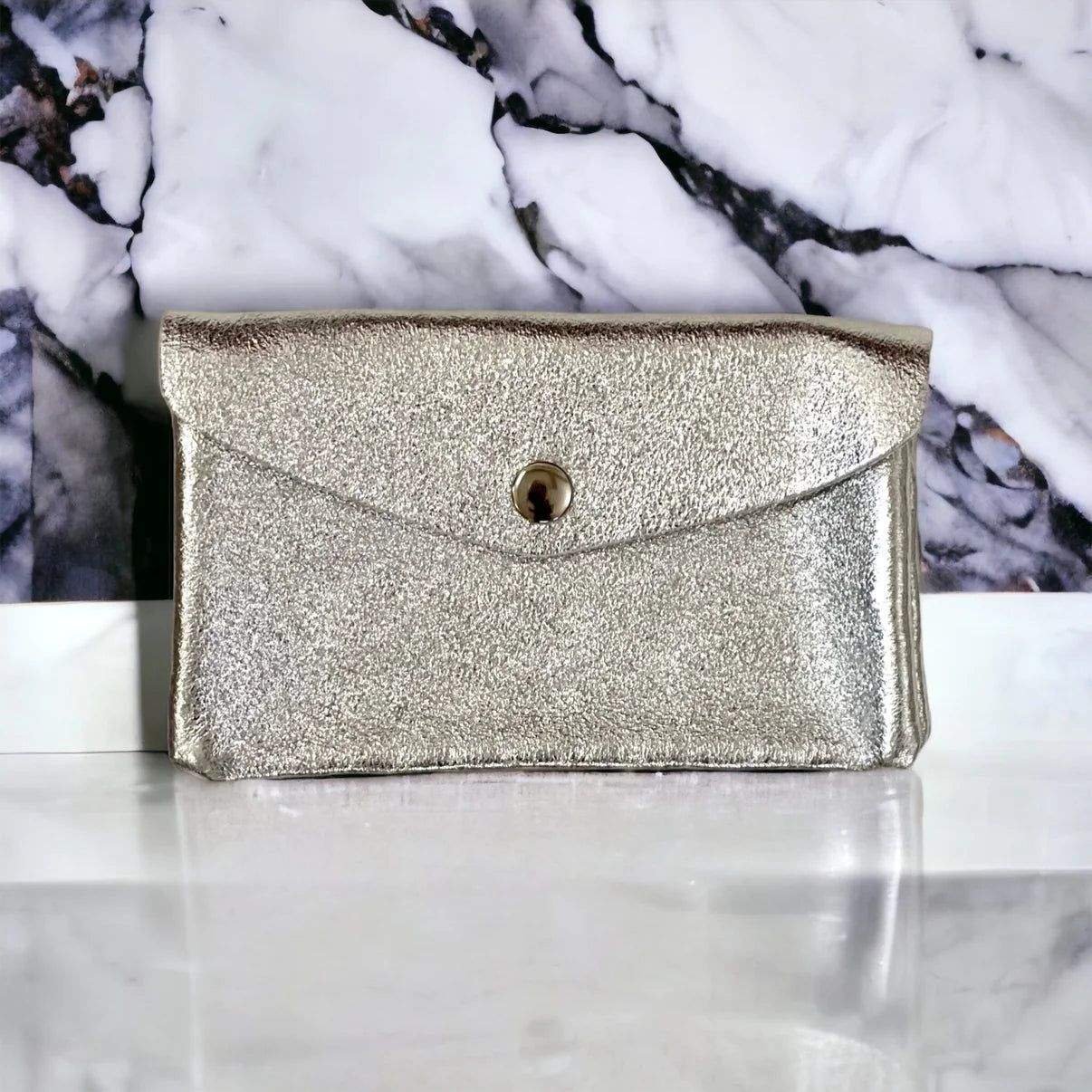 SILVER METALLIC COIN WALLET – Kitson LA